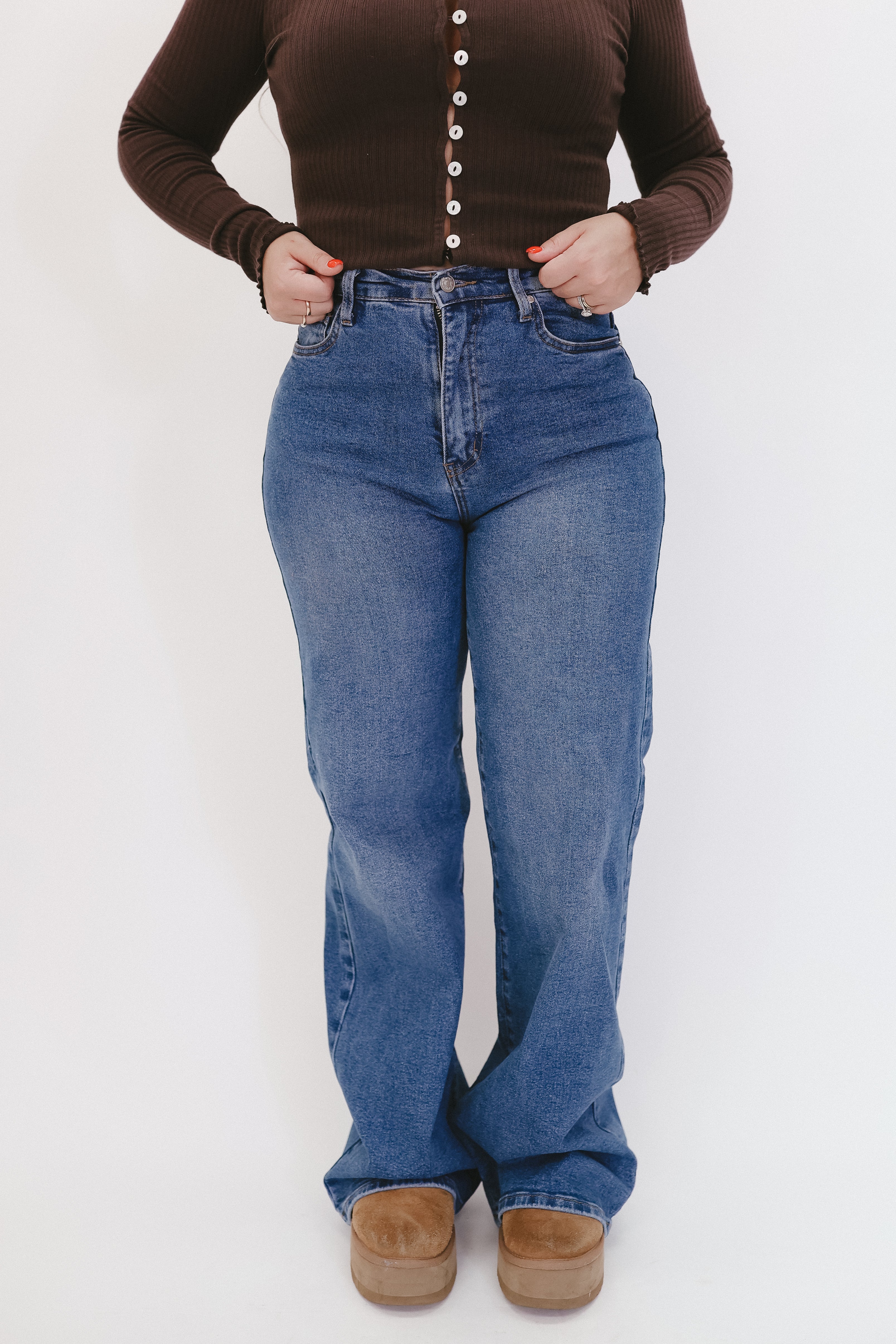 Leila Wide Leg Jeans - Medium Wash Denim – Tipsy Ricki's